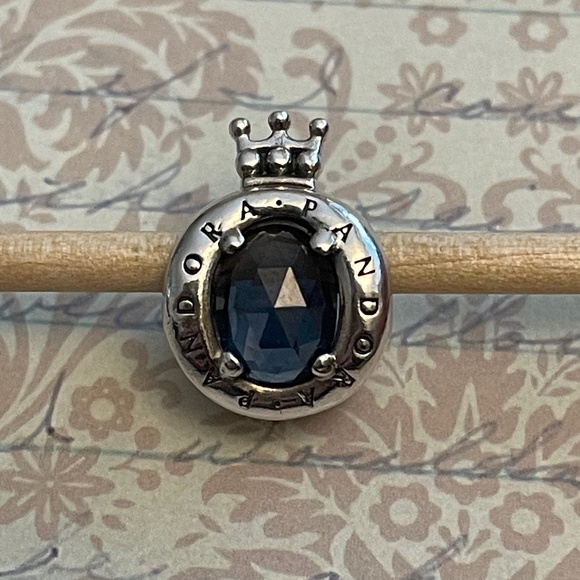 Pandora | Jewelry | Authentic Pandora Blue Sparkling Crown O Charm ...
